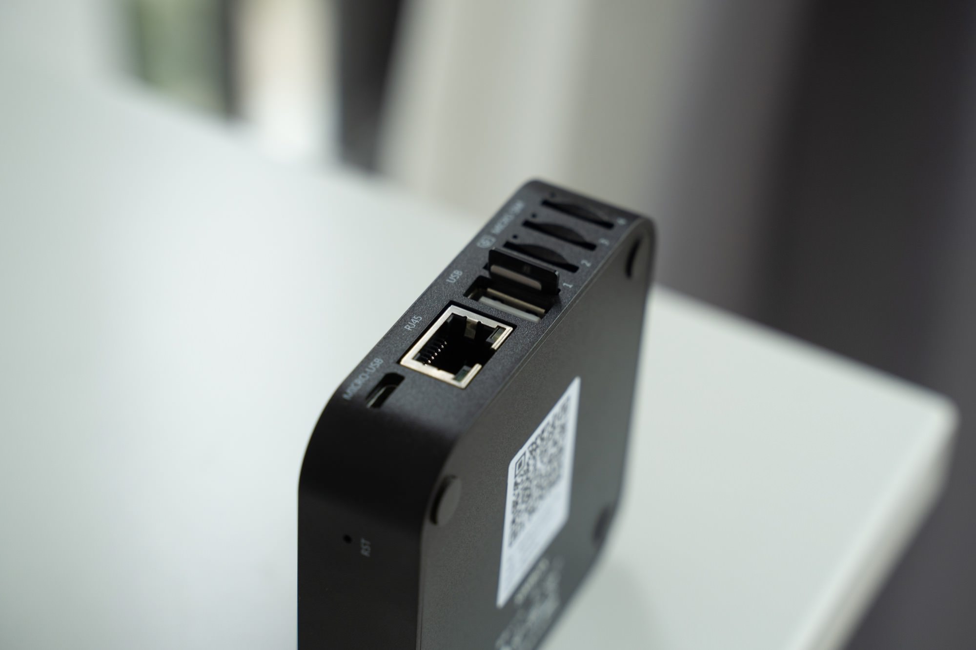 多卡宝 SIMBOX 评测 | 超越卡槽限制，让 iPhone 也能多卡多待 | VLOG41 | 罗磊的独立博客